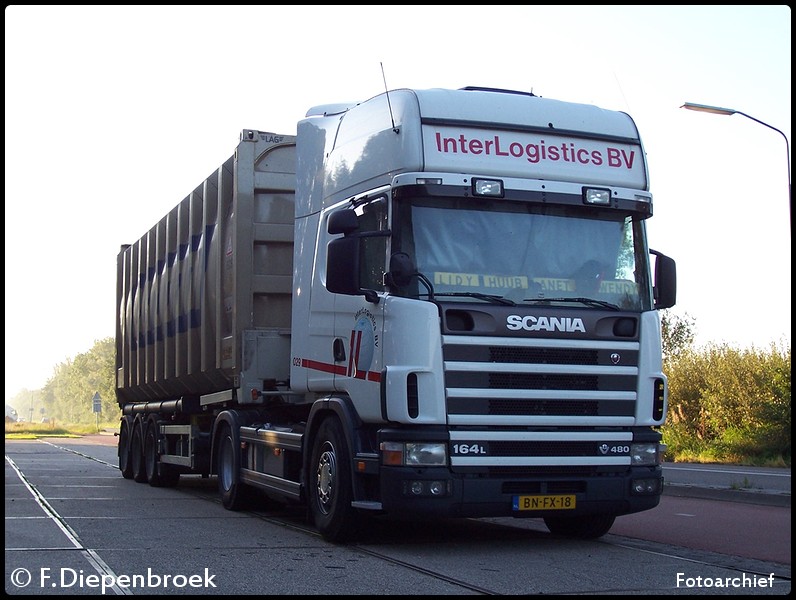 Interlogistics - Born - Transportfotos.nl