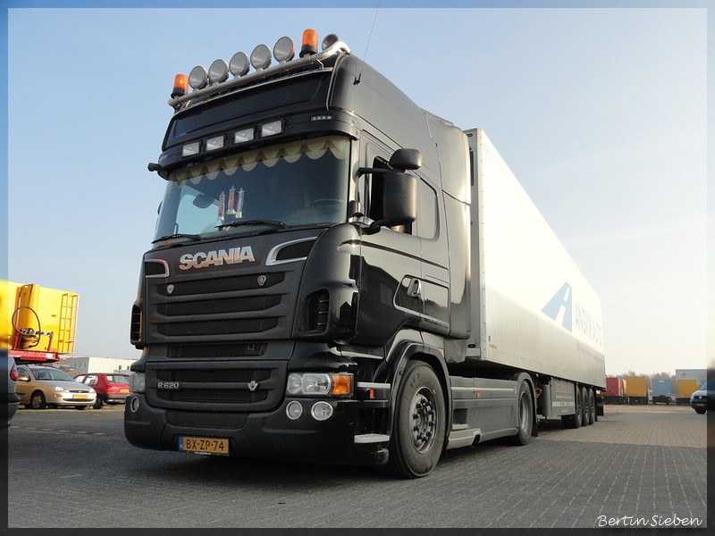 Klintra Transport BV - Hoogeveen - Transportfotos.nl