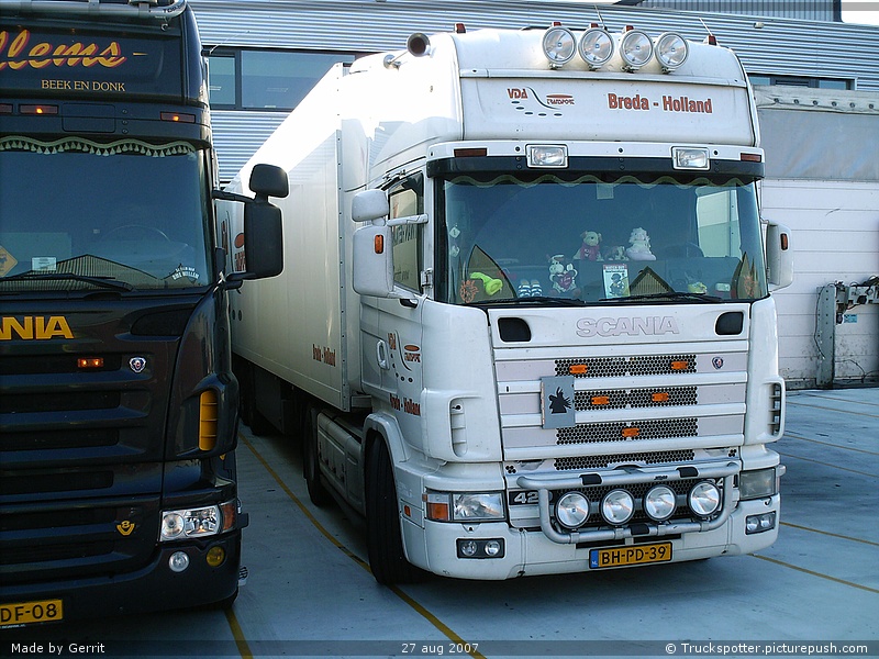 VDA Transport BV - Breda - Transportfotos.nl